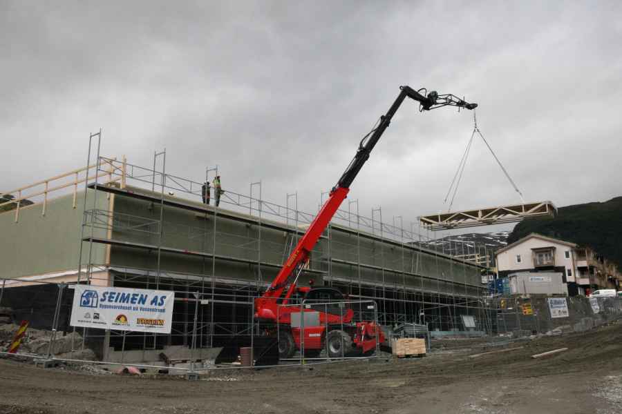 Kranbil / liftar - Seimen AS - Montér Voss